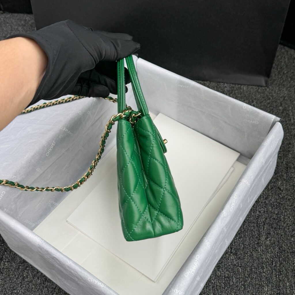 God Factory Chanel Bags Code 10176 24A Kelly Size 13x19x7cm - God ...
